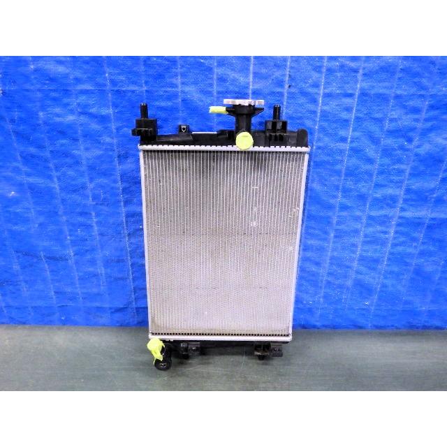 C072 ミライース LA350S LA360S ラジエーター 422136-2330 : V TRUST - 通販 - Yahoo!ショッピング