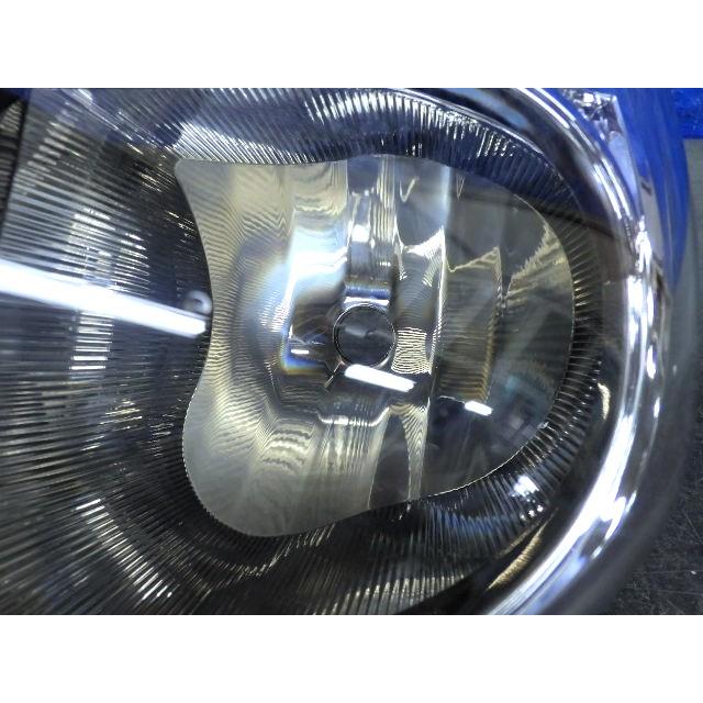 2544 ノア ZRR80W ZWR80W 前期 Si 左ライト LED 28-227 81150-28D20 E エスクァイア 良品 : v202412031729 : V TRUST ...