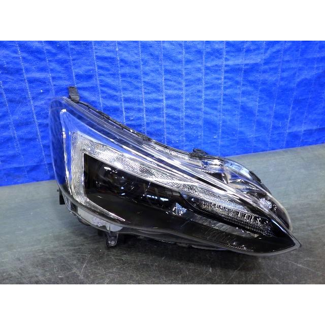 1927 インプレッサスポーツ GT2 GT3 GT6 GT7 前期 右ライト LED 1923 84002 FL000 5D インプレッサ ...