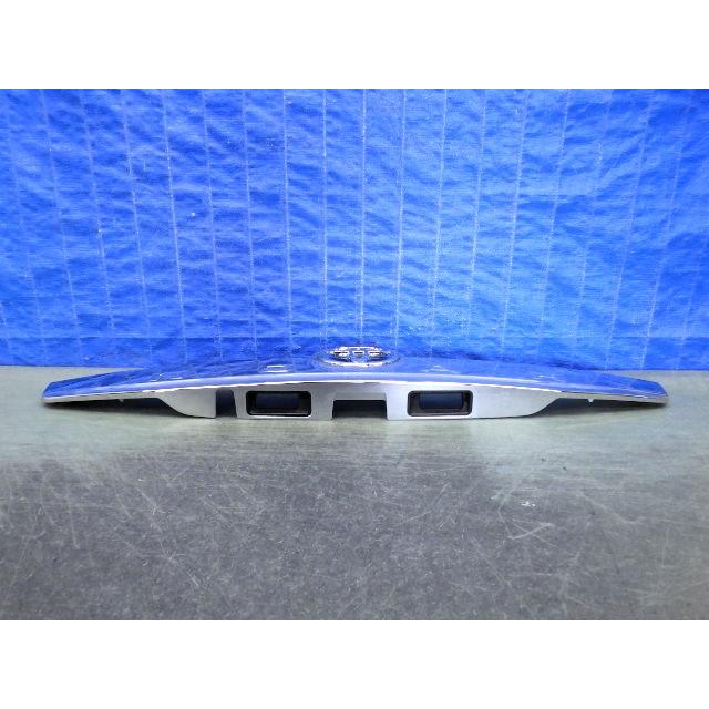 L495 ノア ハイブリッド ZWR80G 前期 リアガーニッシュ 76811-28280 76801-28480 良品 : V TRUST - 通販 - Yahoo!ショッピング