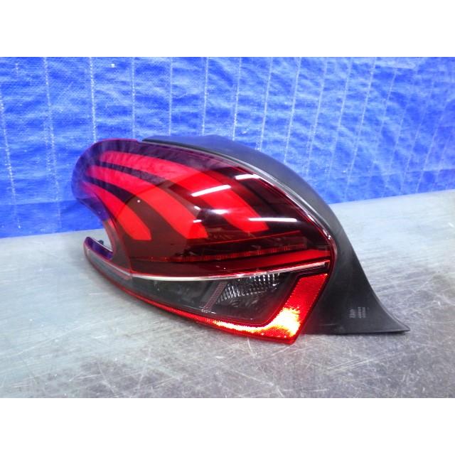 K855 プジョー 208 後期 左テール 98 256 012 80 00197033-0 美品 : V TRUST - 通販 - Yahoo!ショッピング