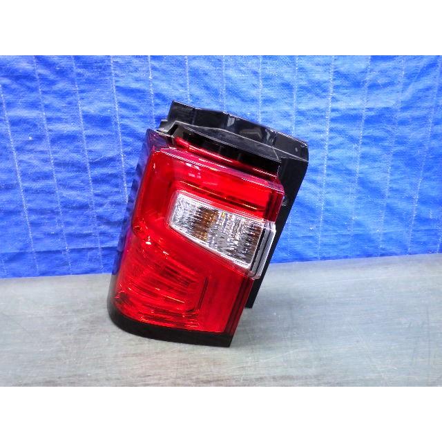 S674 デリカ D5 D:5 CV1W 後期 左テール EFM924-01010 8330B-137 美品 : V TRUST - 通販 ...