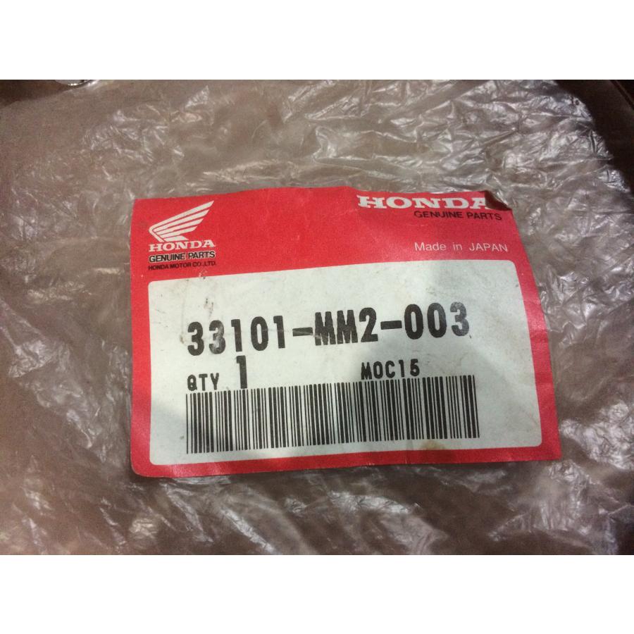 スティード400他 ヘッドライトリム 33101-MM2-003 未使用 純正 : fabric - 通販 - Yahoo!ショッピング