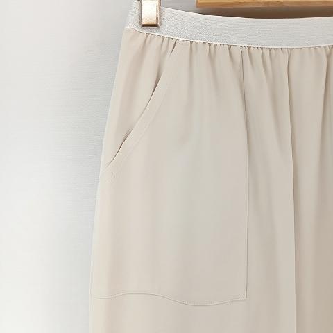 ギャバジンケーティー Gabardine K.T レーヨン×ソロモクロディ タイト