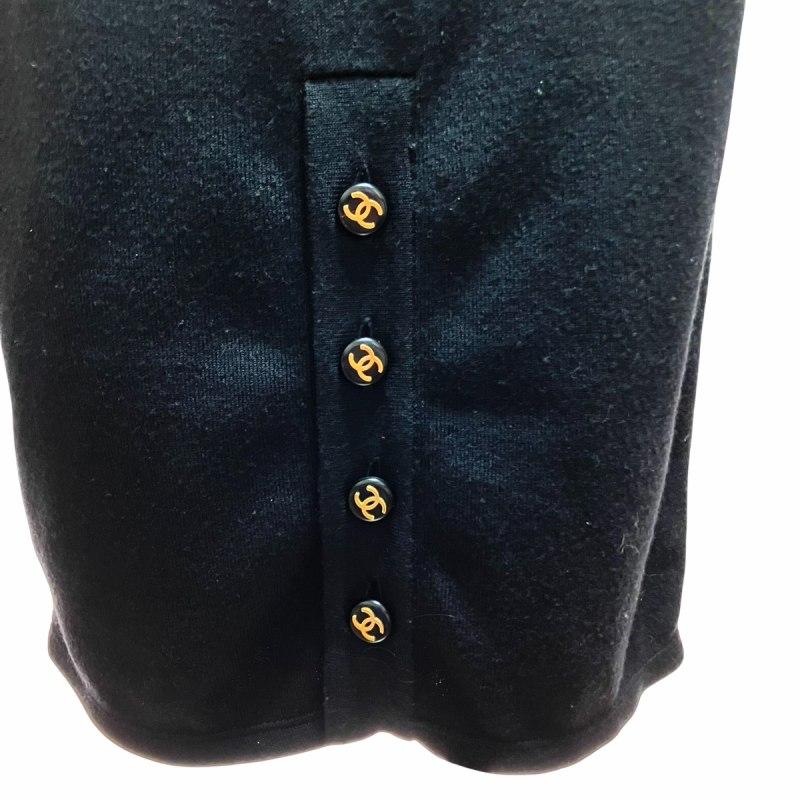 【中古】シャネル CHANEL BOUTIQUE 93A ヴィンテージ ウール スカート ココマークボタン 黒 ブラック 38 M相当 IBO64 CHANEL（シャネル） CHANEL BOUTIQUE 93A ヴィンテージ ウール ニット