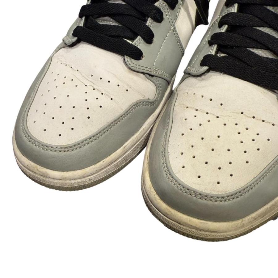 NIKE（ナイキ） NIKE Air Jordan 1 Mid "Light Smoke エアジョーダン1 スニーカー 26.5 グレー ...