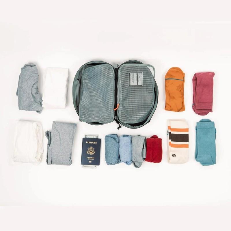 EVERGOODS エバーグッズ TPC8 - Transit Packing Cube 8L Standard Grey eg13015a : vic2 - 通販 - Yahoo!ショッピング