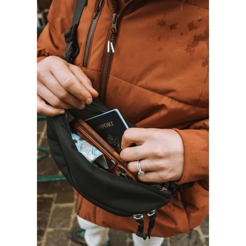 EVERGOODS あすつく対応 エバーグッズ CAS2 - Civic Access Sling 2L Solution Black ...