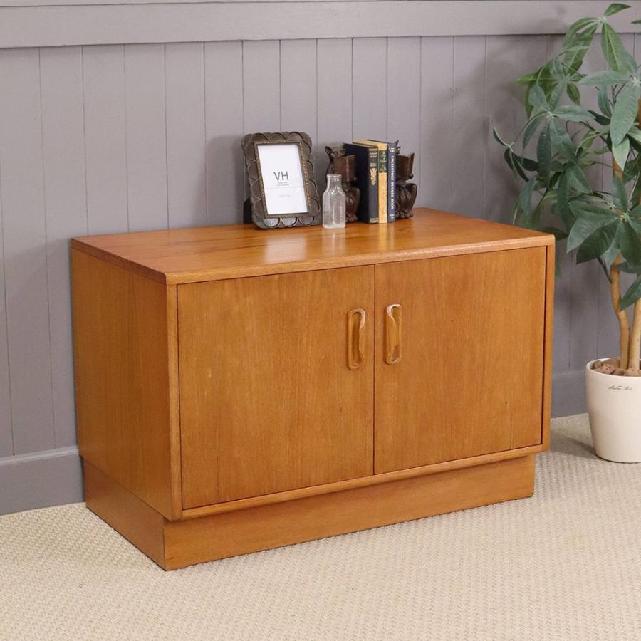 ローボード G-PLAN 英国 ヴィンテージ チーク材 1980年代 イギリス VC108-261 : ビクトリアンクラフトYahoo!店 - 通販 - Yahoo!ショッピング