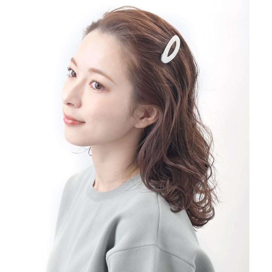 ヴァンテーヌ SALE ヘアクリップ オーバル型 ニュアンス くすみカラー パッチンクリップ シンプル H7771 : VINGTAINE ...
