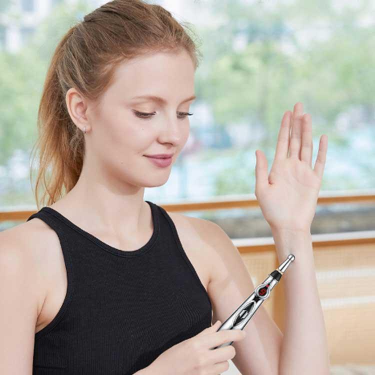 健康管理 ツボ押し棒 電気針 マッサージ 経穴 家庭用電子鍼灸筆 ペン マッサージ棒 物理療法器 9段階調整可能 美肌 電子針 パルスペン 肩こり 保 : VitaLuce - 通販 ...