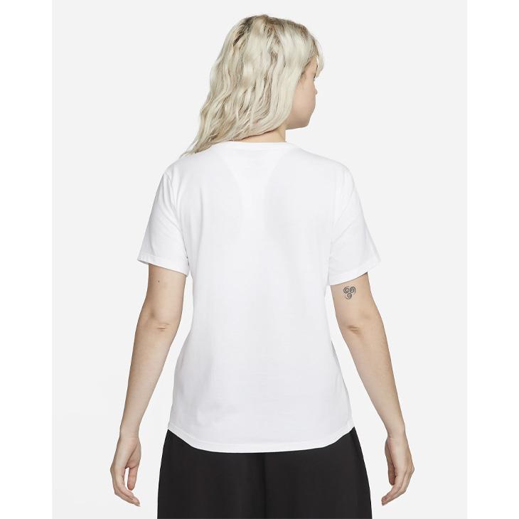 NIKE ナイキ 半袖 Tシャツ レディース クラブ エッセンシャル スポーツウェア 白 ホワイト ワンポイント シンプル 女性 トップス ...