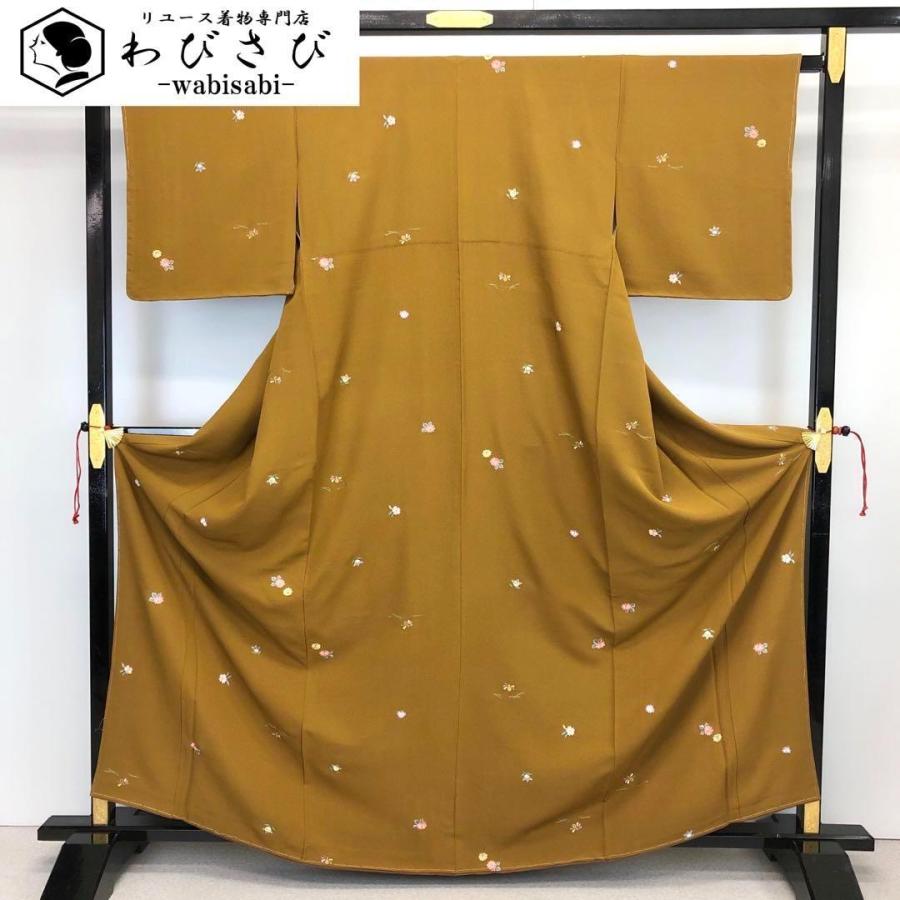 小紋 幸福小紋 飛び柄刺繍 瓢箪に花柄 黄茶色 縮緬 しつけ糸 K-3533 : リユース着物わびさび Yahoo!店 - 通販 - Yahoo!ショッピング