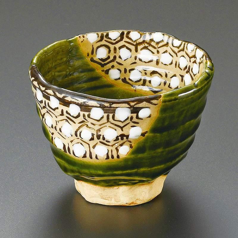 陶里 第31集 織部亀甲小鉢 07814-671 :tori31-07814-671:WADA TOKI - 通販 - Yahoo!ショッピング