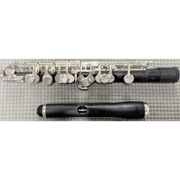Pearl Flute PFP-105E ピッコロ 合成樹脂 グラナディッテ ハイウェーブタイプ歌口 管楽器 頭部管 樹脂製 Eメカニズム PFP105E セット L 北海道 沖縄 離島不可 ...