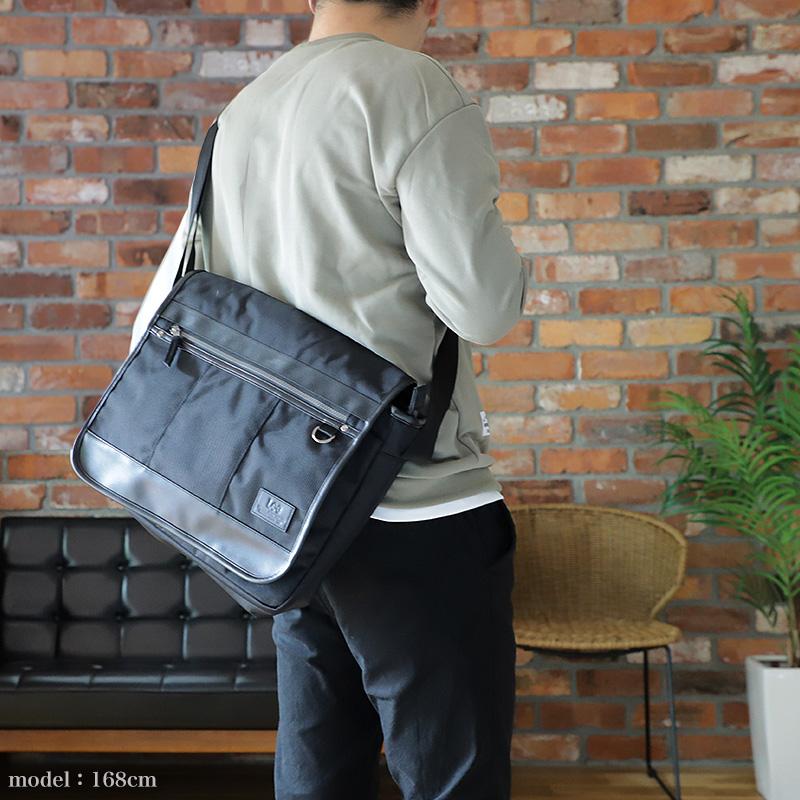 Lee リー FULL フル ショルダーバッグ メッセンジャーバッグ 被せショルダーバッグ 斜め掛けバッグ A4 320-3283 メンズ レディース ポリエステル 軽量 : かばん専門 ...