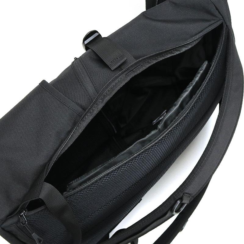 Fender フェンダー リュック デイパック バックパック リュックサック 17L A4 B4 A3 軽量 コーデュラ PC収納 モノグラムストラップ 950-6056 メンズ レディース ...