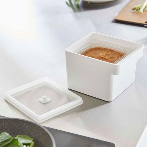 山崎実業 みそパックごと収納ハンドル付き密閉フードコンテナ タワー tower ホワイト 7737 : webby shop - 通販 - Yahoo!ショッピング