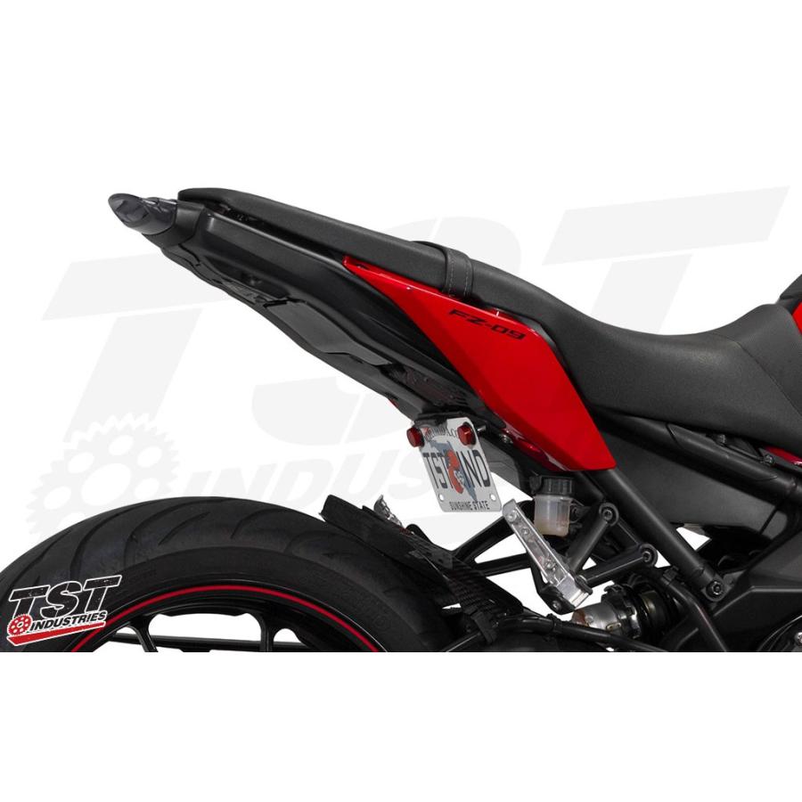 TST ティーエスティー Elite-1 フェンダーレスキット LICENSE PLATE MOUNTING OPTION：Fixed Low ...