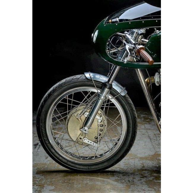 AVON AVON:エイボン AM20 RoadRunner 【90/90-21 54H】ロードランナー タイヤ :23969484:ウェ ...