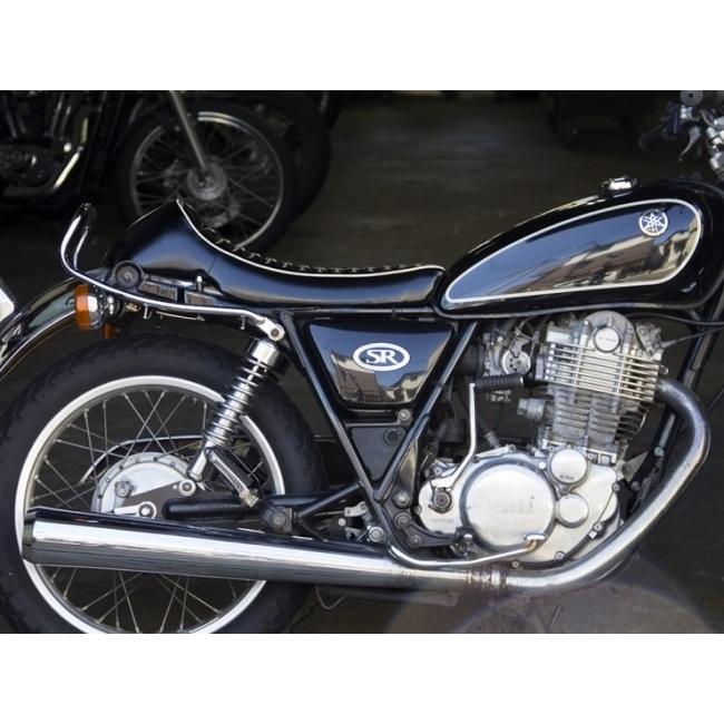Motor Rock モーターロック カフェレーサーシート タイプ：Type3 白パイピング SR400 SR500 YAMAHA ヤマハ YAMAHA ヤマハ :24101352:ウェビック ...