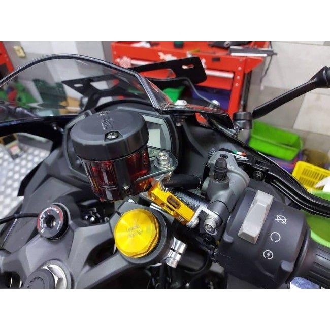 WR3 WR3:ダブルアールスリー ブレーキフルードタンク :24756915:ウェビック1号店 - 通販 - Yahoo!ショッピング