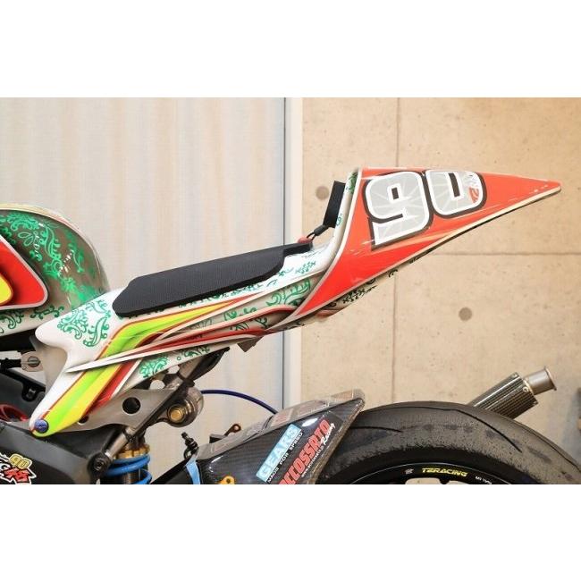 T2Racing T2 Racing T2レーシング シートカウルTYPE-1 ストリートタイプ ライトユニット蓋：カーボン / テールランプ ...