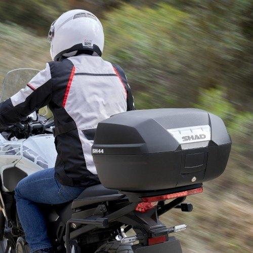 SHAD シャッド SH44 トップケース トップケース・テールボックス 車体用バッグ・ケース : ウェビック1号店 - 通販 - Yahoo!ショッピング