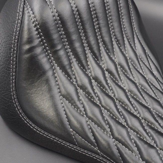 TRIJYA トライジャ ソロシート ステー：ブラック / コンチョ：シルバー FXBR ブレイクアウト HARLEY-DAVIDSON ...