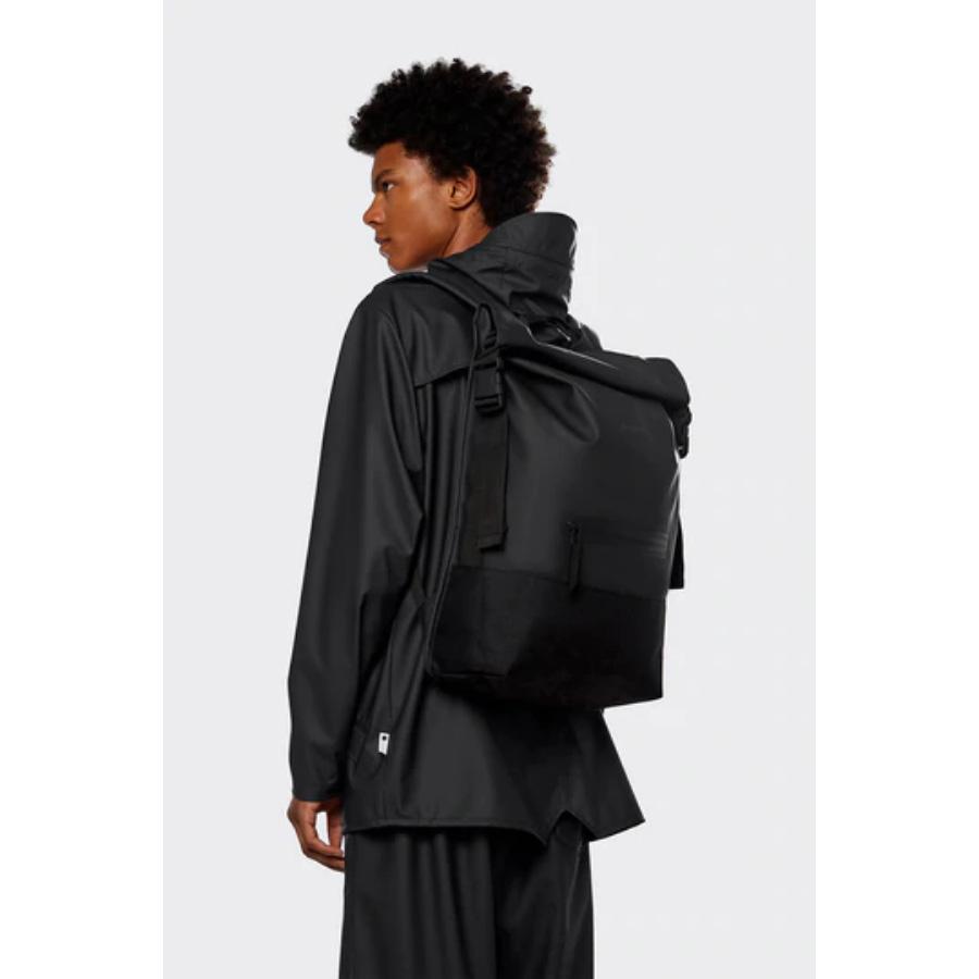 RAINS （レインズ） / バッグ 防水 バックパック リュックサック BUCKLE ROLLTOP RUCKSACK - BLACK ...