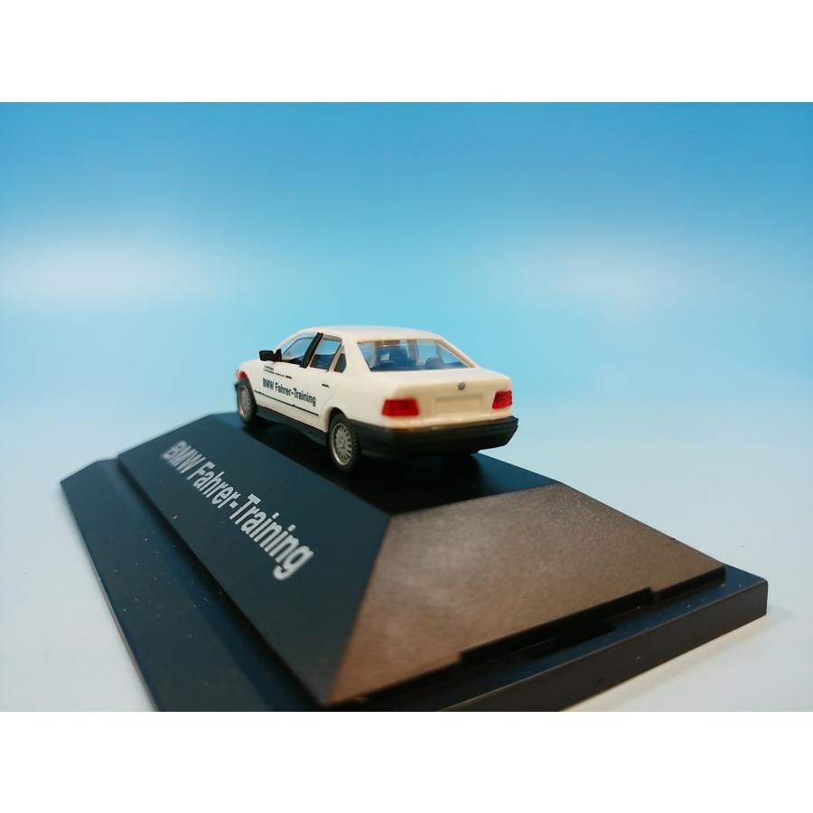 BMWディーラーモデル 1/87 BMW 318 Fahrer-Training : 2467 : ウエストポイント京都Yahoo!店 - 通販 - Yahoo!ショッピング