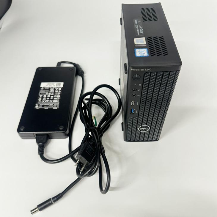 DELL Precision 3240 COMPACT ワークステーション クリエーター Quadro RTX3000 搭載 7画面出力対応 ...