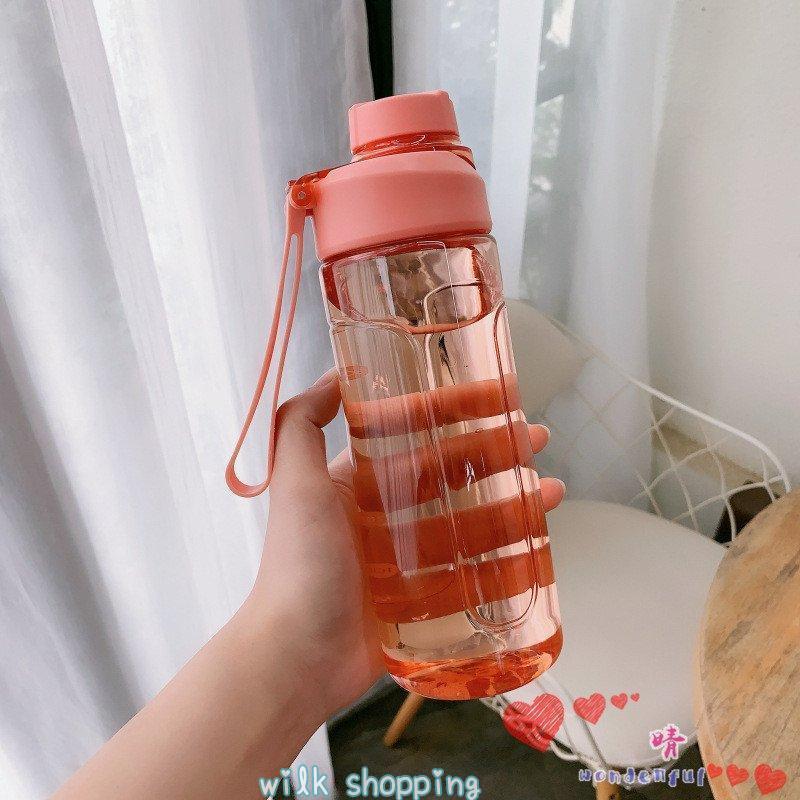 大容量 水筒 直飲み プラスチックボトル 体操 ヨガ トレーニング 600ml 800ml 軽い 便利 オシャレ ins風 子供 大人 運動水筒 スポーツ ボトル コップ : wilk ...