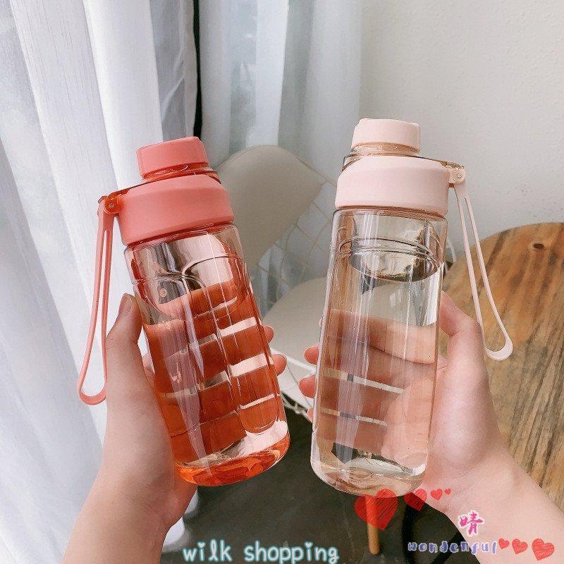 大容量 水筒 直飲み プラスチックボトル 体操 ヨガ トレーニング 600ml 800ml 軽い 便利 オシャレ ins風 子供 大人 運動水筒 スポーツ ボトル コップ : wilk ...