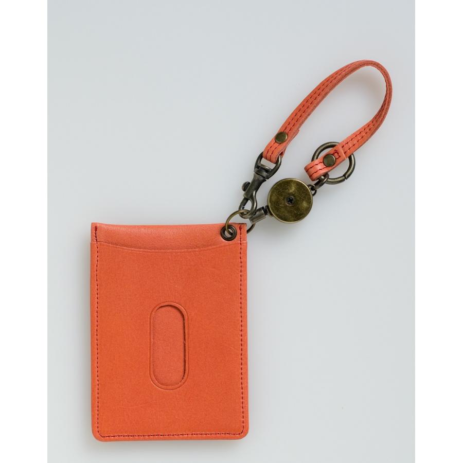 moz MOZ モズ) パスケース 本革 リールコード付き ICカード入れ ストラップ付き 86006 レッド RE ヘラジカ エルク 北欧 : ブランド雑貨屋ウィンパル - 通販 ...