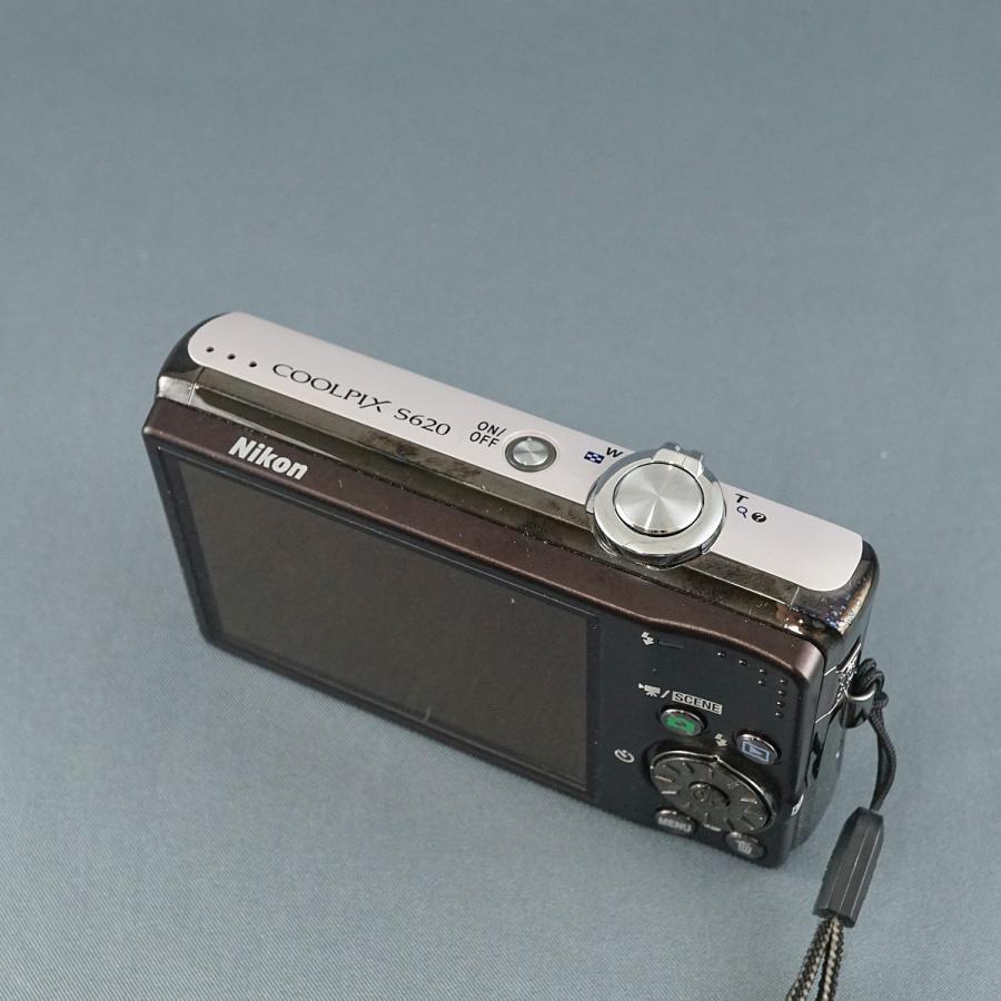 COOLPIX Nikon S620 デジタルカメラ USED美品 本体+バッテリー 光学4倍ズーム 約1220万画素 パールホワイト ...