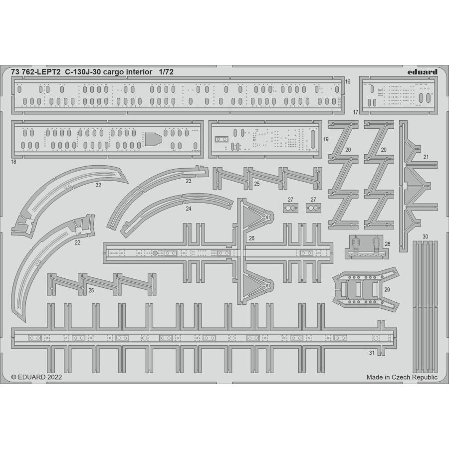 エデュアルド エデュアルド(73762) 1/72 C-130J-30 Hercules 貨物庫内の内装用エッチングパーツ(ズベズタ用 ...