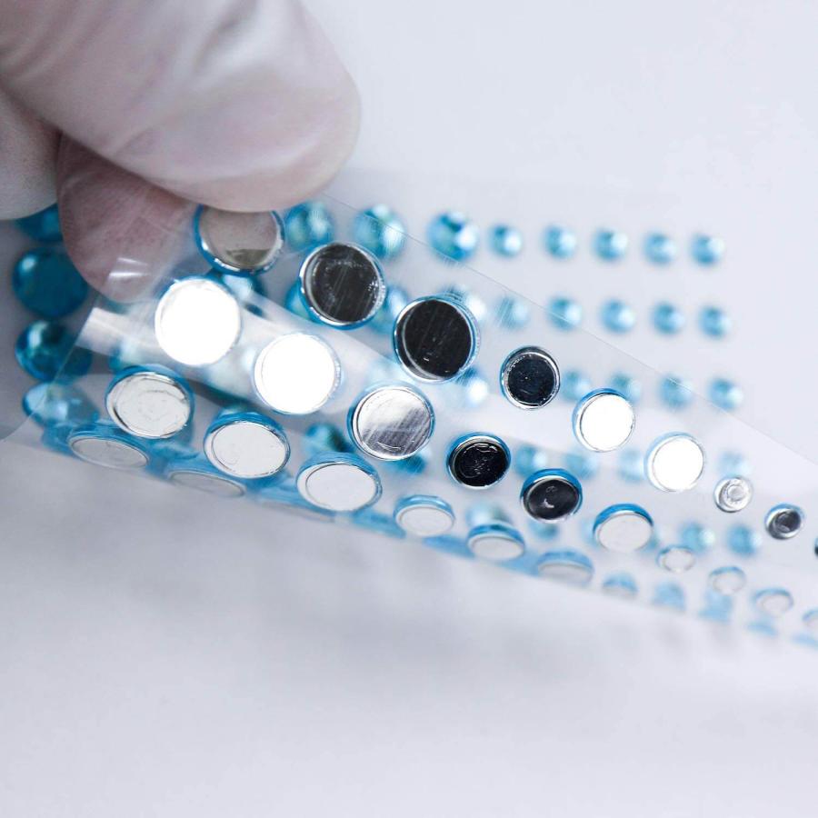 ラインストーンシール(デコシール) ジュエリータイプ 4〜9ミリ ブルー きらきらぷんぷん丸 LS-079 :LS-079:あんしんや - 通販 - Yahoo!ショッピング