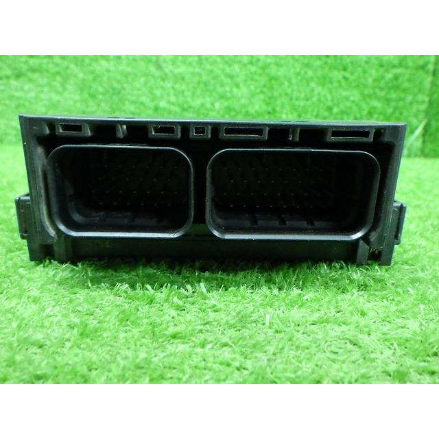 スズキ スズキ DA63T キャリー K6A-DE エンジンコンピュータ ECU 33920-67HN 220805114 : ワールドピースショッピング - 通販 - Yahoo!ショッピング