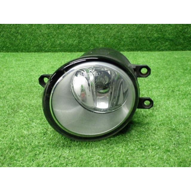 トヨタ トヨタ AZK10 サイ 左フォグランプ 81220-0D042 230111007 : ワールドピースショッピング - 通販 ...