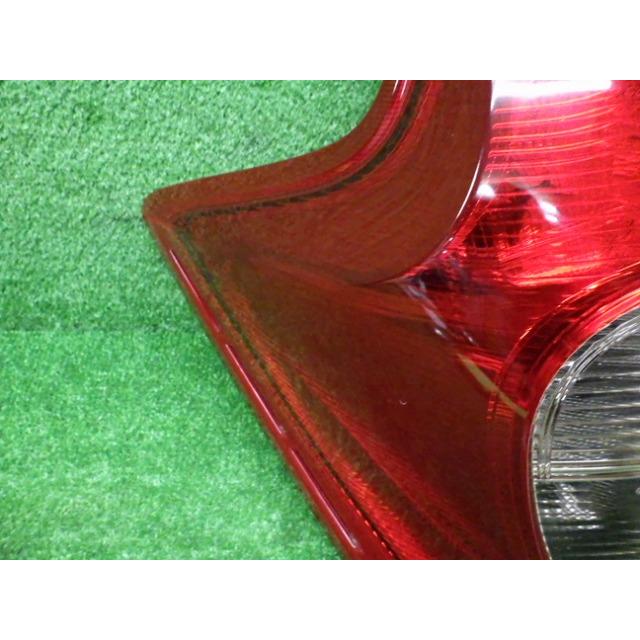 ノート 日産 E12 NE12 ノート 前期 左テールレンズ D117 230120008 : ワールドピースショッピング - 通販 - Yahoo!ショッピング