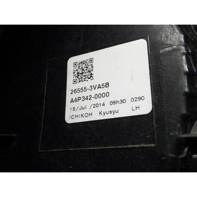 日産 E12 NE12 ノート 前期 左テールレンズ D117 230120008 :230120008:ワールドピースショッピング - 通販 - Yahoo!ショッピング