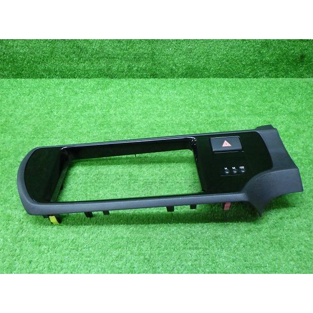 トヨタ トヨタ MHP10 アクア オーディオ ナビパネル カラートリム FE22 240323054 : ワールドピースショッピング ...