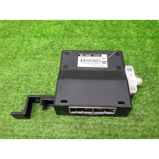 トヨタ M910A ルーミー ミッションコンピューター 89261-B1040 241121152 : 241121152 : ワールドピース ...