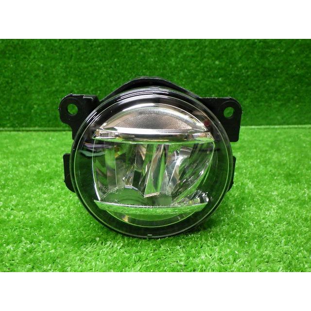 スズキ スズキ MK53S スペーシアカスタム LED 右フォグランプ 114-11092 250508043 : ワールドピースショッピング - 通販 - Yahoo!ショッピング