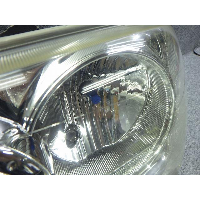 ダイハツ（DAIHATSU） テリオスキッド ヘッドライト左右 ハロゲン J111G P0757 ZC 251126233 : ワールドピース ...