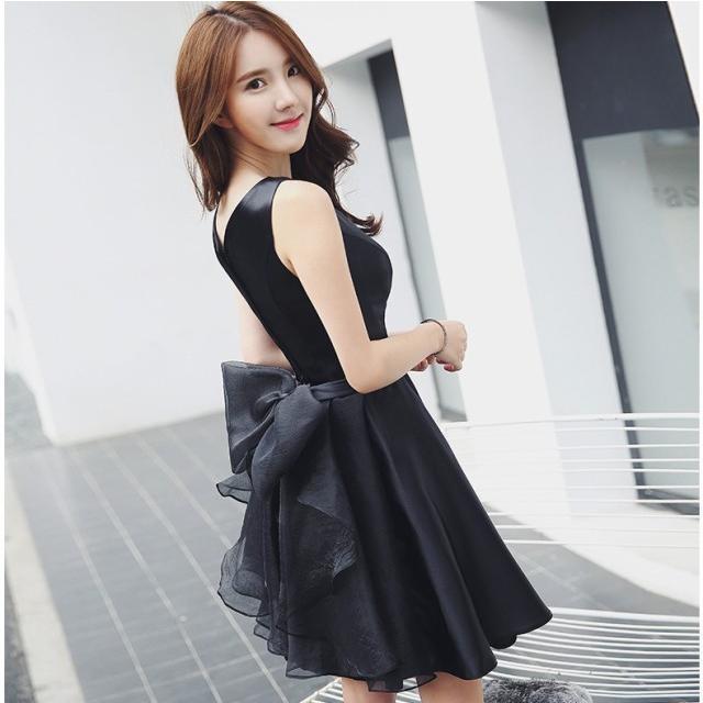 パーティードレス 韓国 ブラック ミニ 大きなバックリボン フレア 20代 ノースリーブ 小さいサイズ ショート丈 Aライン Vネック 発表会 : wuupa - 通販 - Yahoo!ショッピング