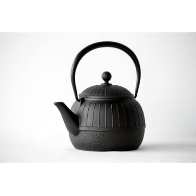 ふるさと納税 奥州市 南部鉄器 鉄瓶 八千草 1.2L 【OIGEN作】 IH調理器 伝統工芸品 [Z0018] : 1308917 : Yahoo!ふるさと納税 - 通販 - Yahoo ...