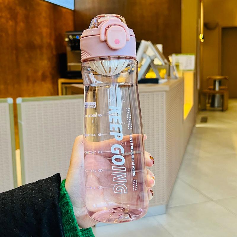 水筒 大容量 直飲み プラスチックボトル 体操 ヨガ トレーニング 600ml 800ml 軽い 便利 オシャレ ins風 子供 大人 運動水筒 : Y-kiストア - 通販 - Yahoo ...