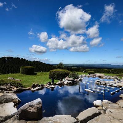 ふるさと納税 南小国町 【黒川温泉】瀬の本高原ホテルのペア宿泊券 : 1357249 : さとふる - 通販 - Yahoo!ショッピング